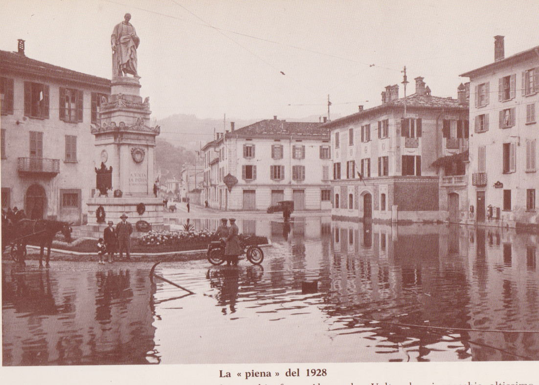 COMO, Piazza Volta: la “piena ” del 1928 – LUOGHI del LARIO e oltre